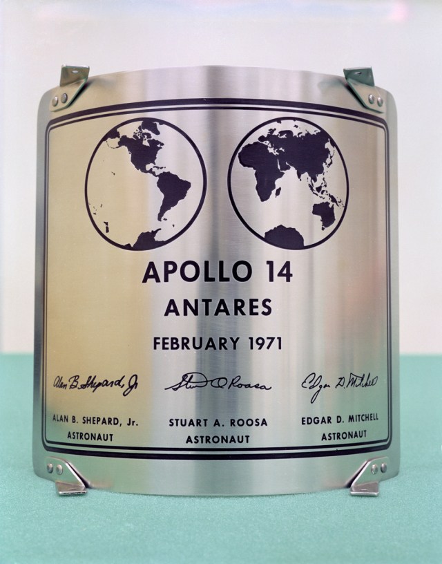 Plaque the Apollo 14 Crew Left on the Moon - NASA Science