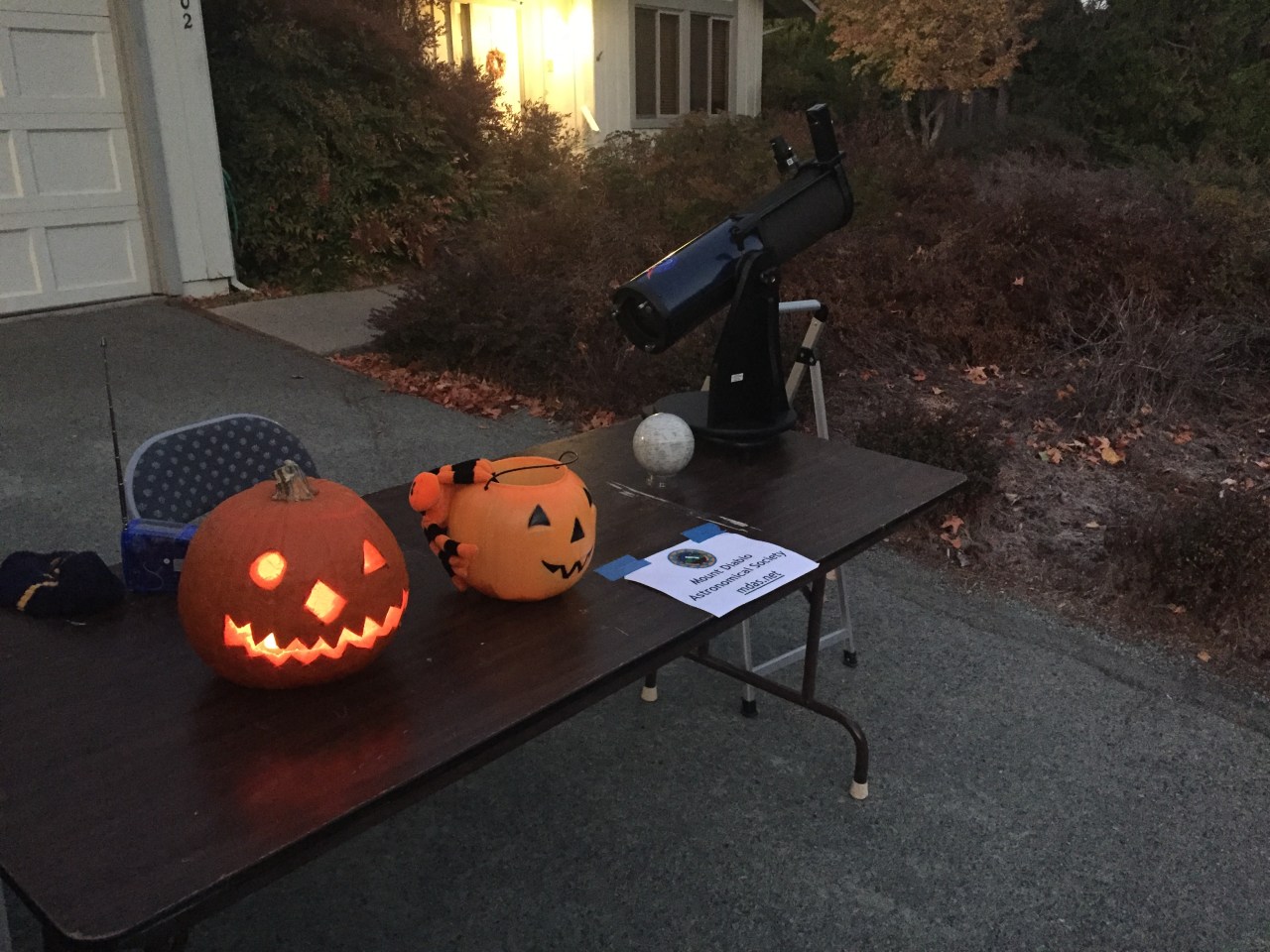 Trick or Treat: Sidewalk Astronomy! - NASA Science