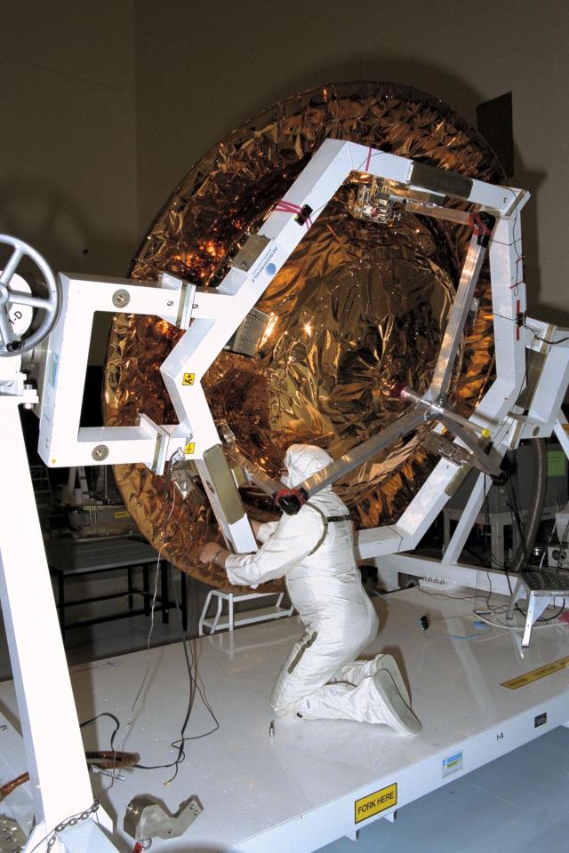 Probe at KSC - NASA Science