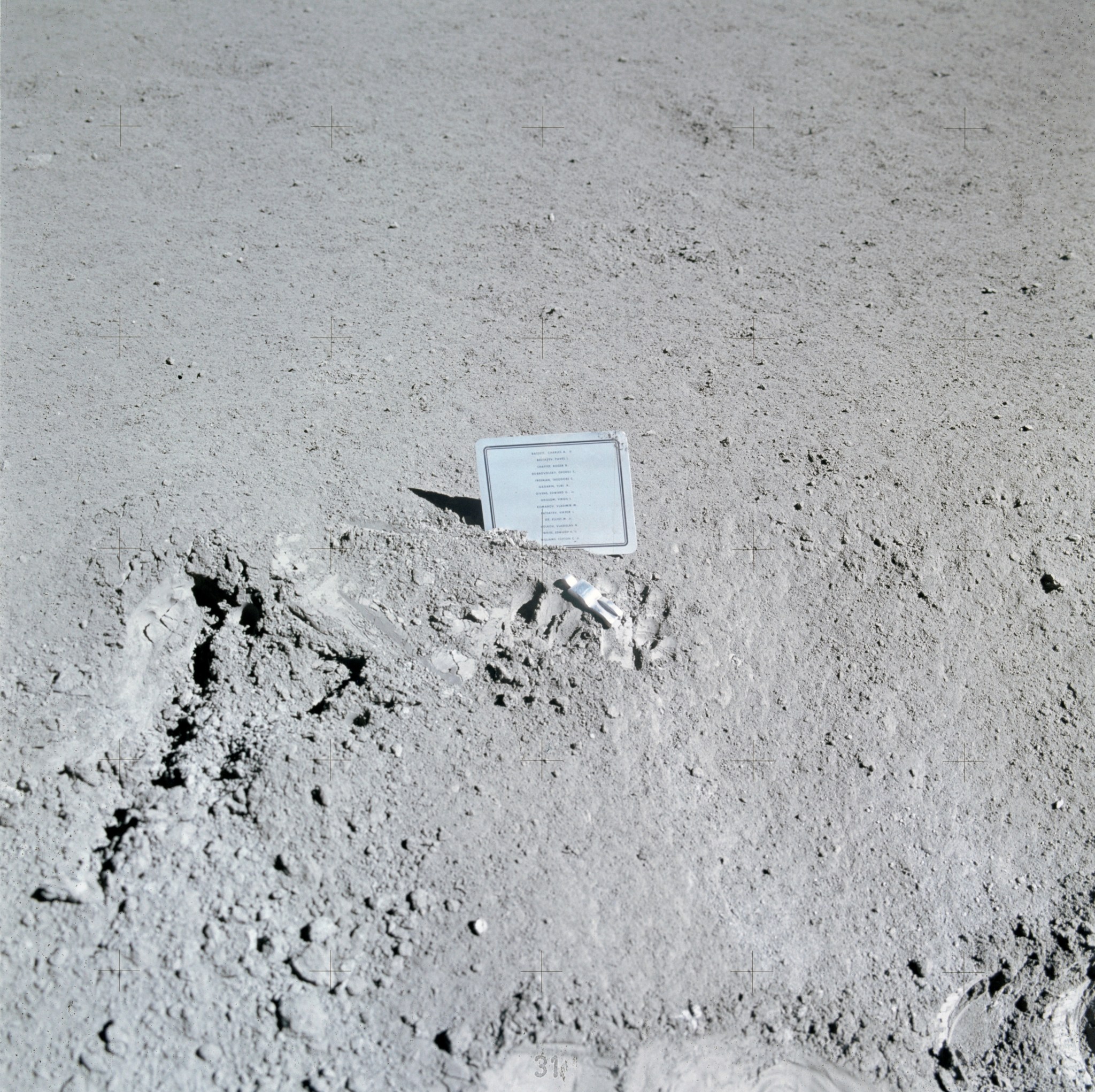 Memorial to Fallen Astronauts on the Moon - NASA Science