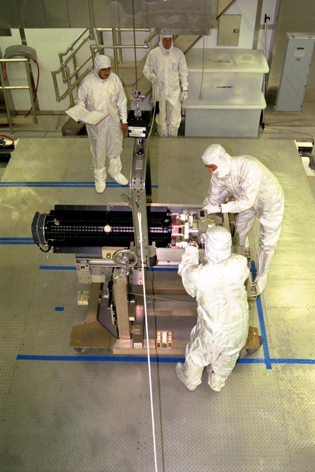 Installing a Radioisotope Thermoelectric Generator (RTG) - NASA Science