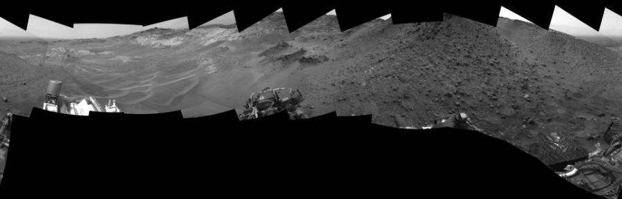 Sol 0984: Left Navigation Camera, Cylindrical Perspective - NASA Science