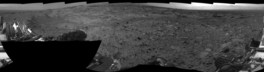 Sol 1080: Right Navigation Camera, Cylindrical Perspective - NASA Science