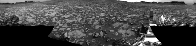 Sol 1468: Right Navigation Camera, Cylindrical Perspective - NASA Science