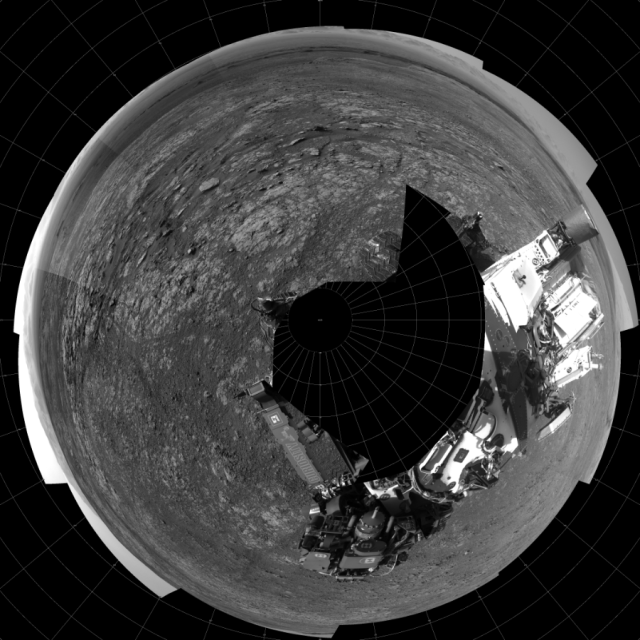 Sol 1998: Left Navigation Camera, Polar Projection - NASA Science
