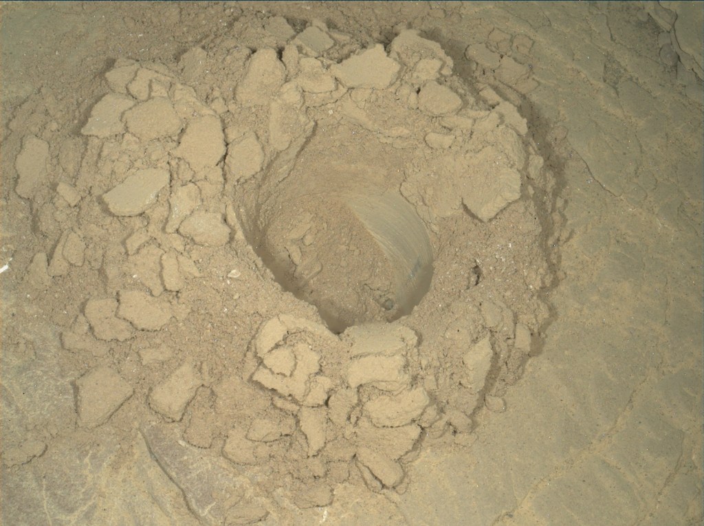 Sol 2531 - 2532: Three Portions to Inlet 1 and Straight on till SAM ...