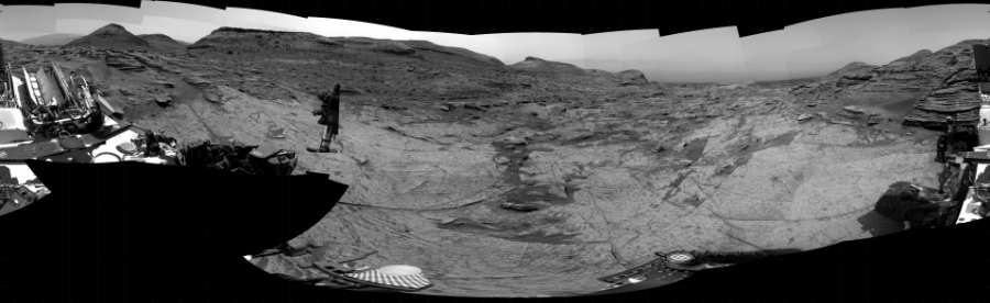 Sol 3522: Right Navigation Camera, Cylindrical Projection - NASA Science