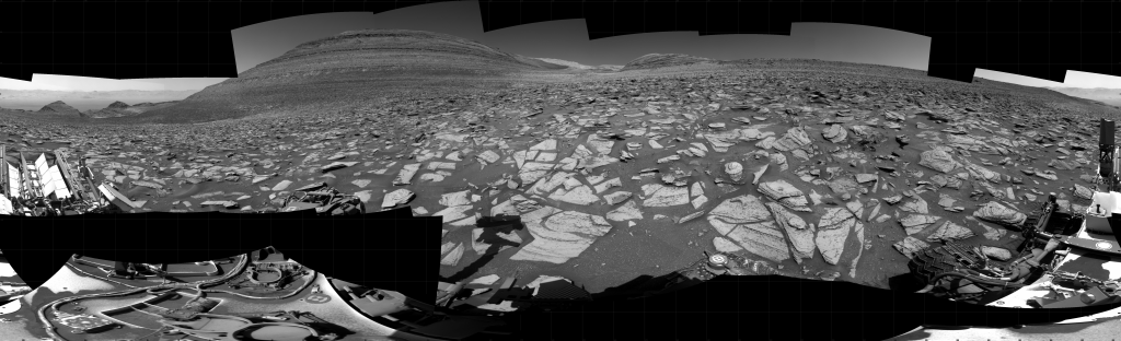 Sol 3978: Right Navigation Camera, Cylindrical Projection - NASA Science