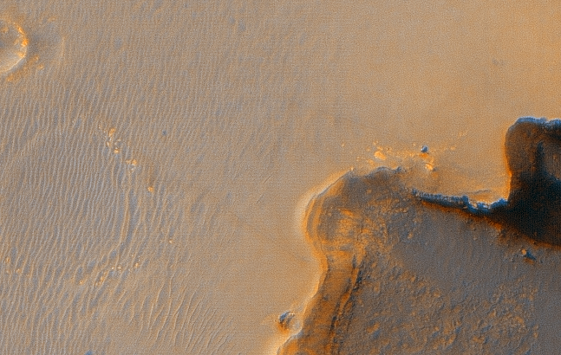 HiRISE camera sees Opportunity! - NASA Science