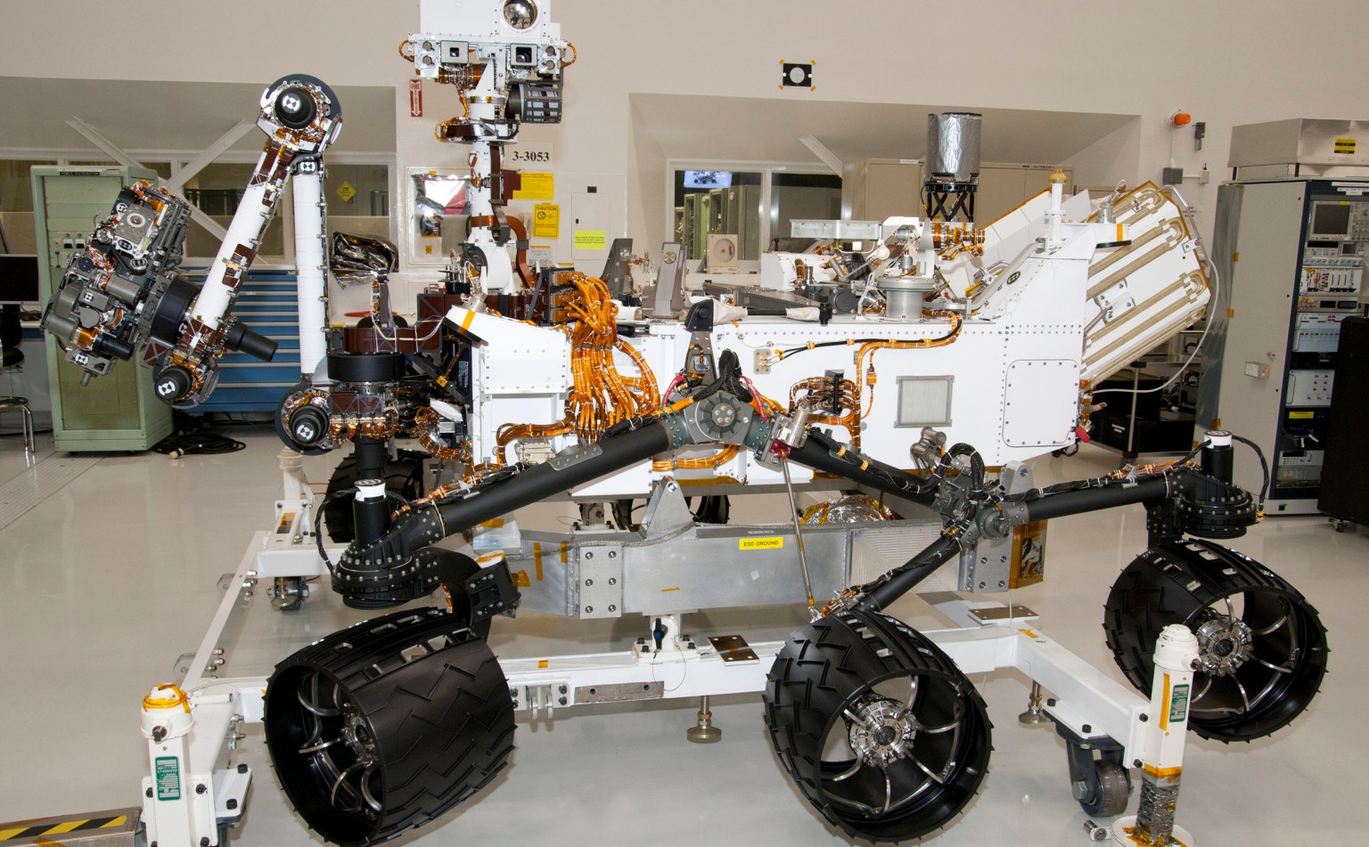 NASA Mars Rover Curiosity at JPL, Side View - NASA Science