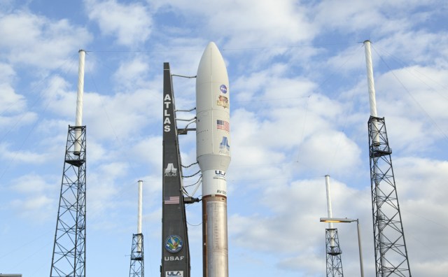Atlas V Arrives at Pad - NASA Science
