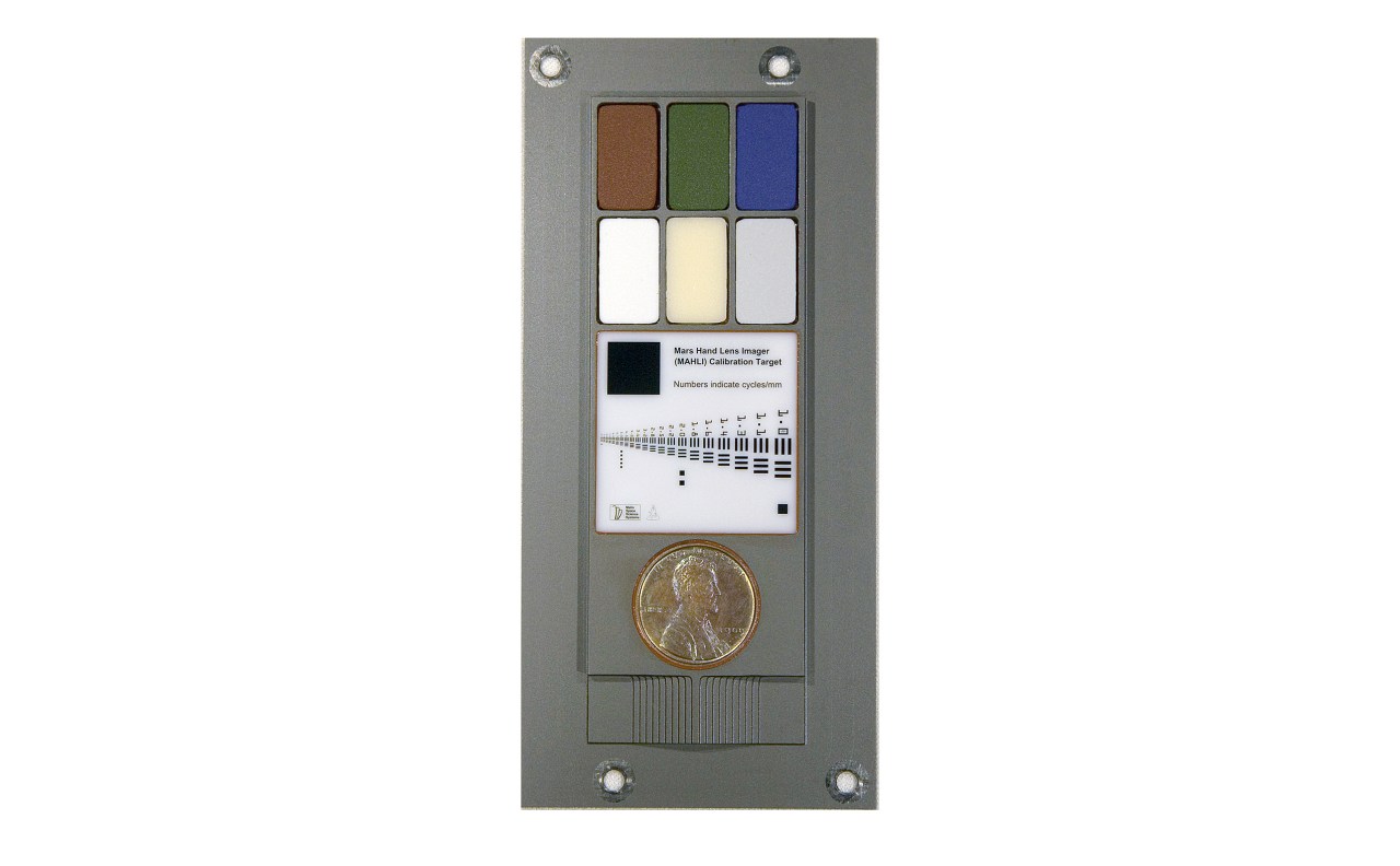 Full-Scale Image of MAHLI Calibration Target - NASA Science