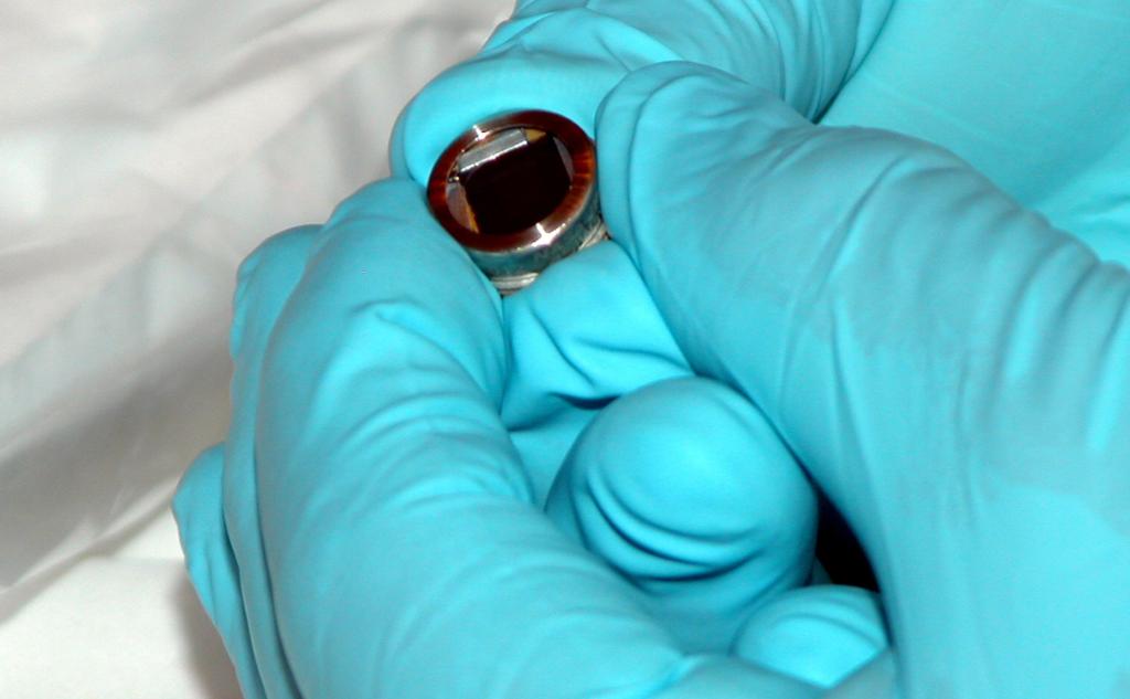 Microchip with 1.2 Million Names - NASA Science