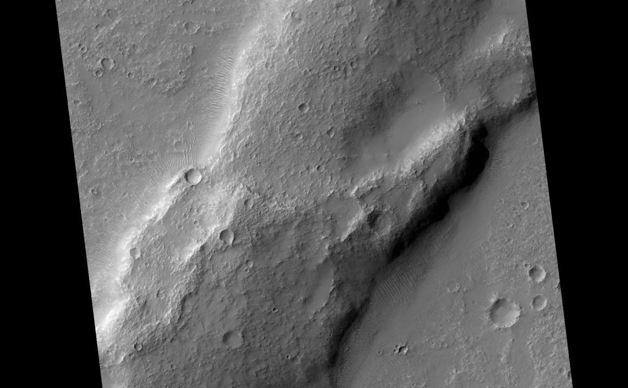 Wrinkle Ridge, Solis Planum - NASA Science