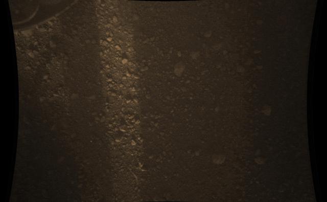 Gravel-Covered Martian Surface - NASA Science