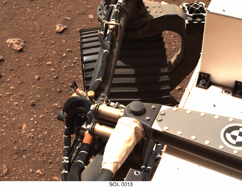 Multiple Views of Perseverance's Wheels Wiggling - NASA Science