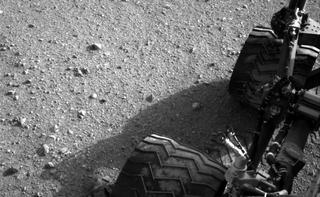 Martian Soil on Curiosity's Wheels After Sol 22 Drive - NASA Science