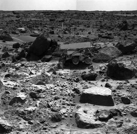 Sojourner Rover Backing Away from “Moe” - Right Eye - NASA Science