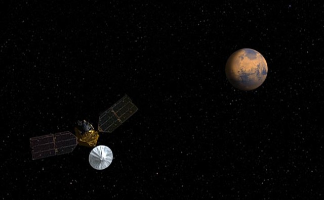 Artist's concept of Mars Reconnaissance Orbiter approaching Mars ...