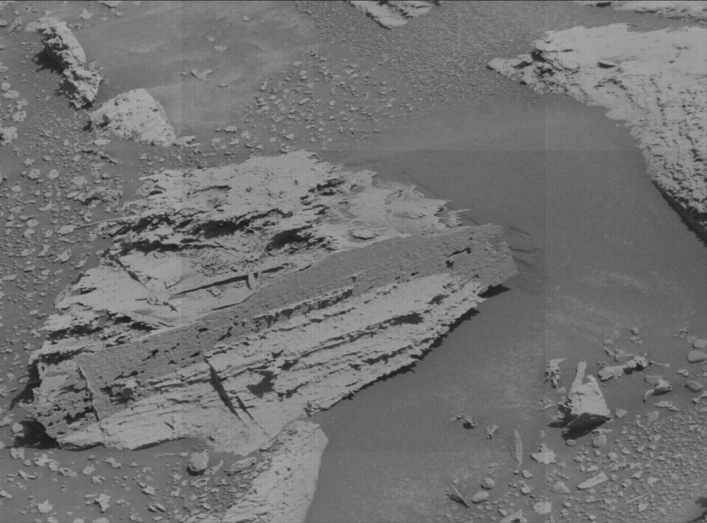Sols 3991-3993: Ascending Fang Turret - NASA Science