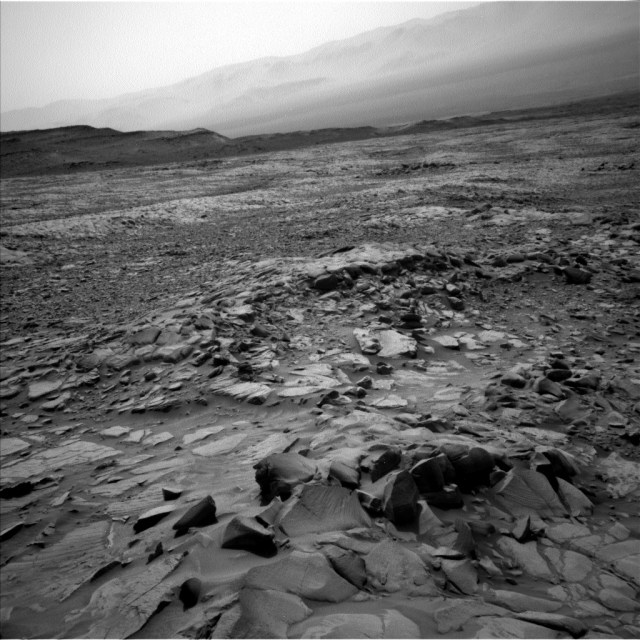 Sols 3417-3418: A View Filled With Ventifacts - NASA Science