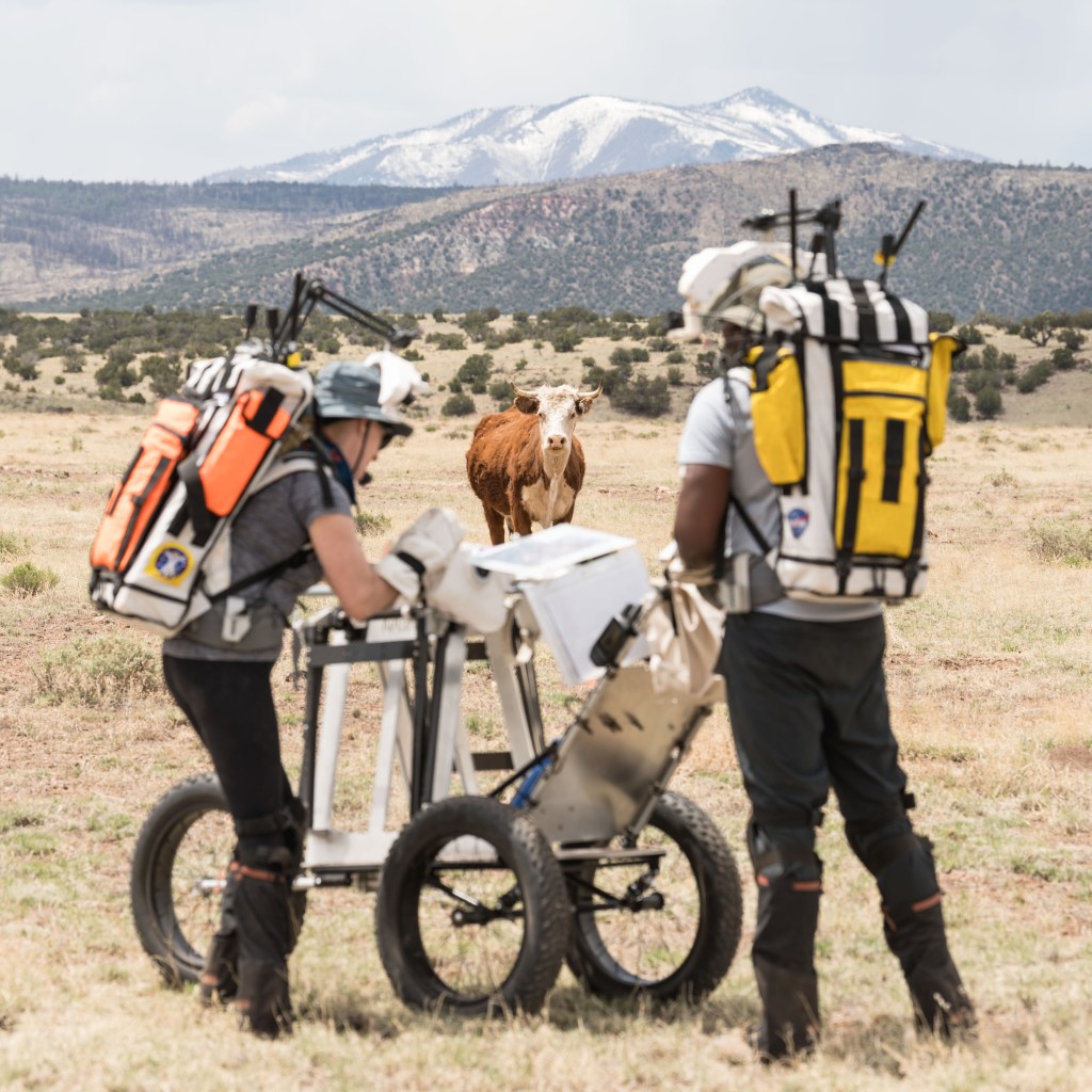 Behind the Scenes of a NASA ‘Moonwalk’ in the Arizona Desert - NASA Science
