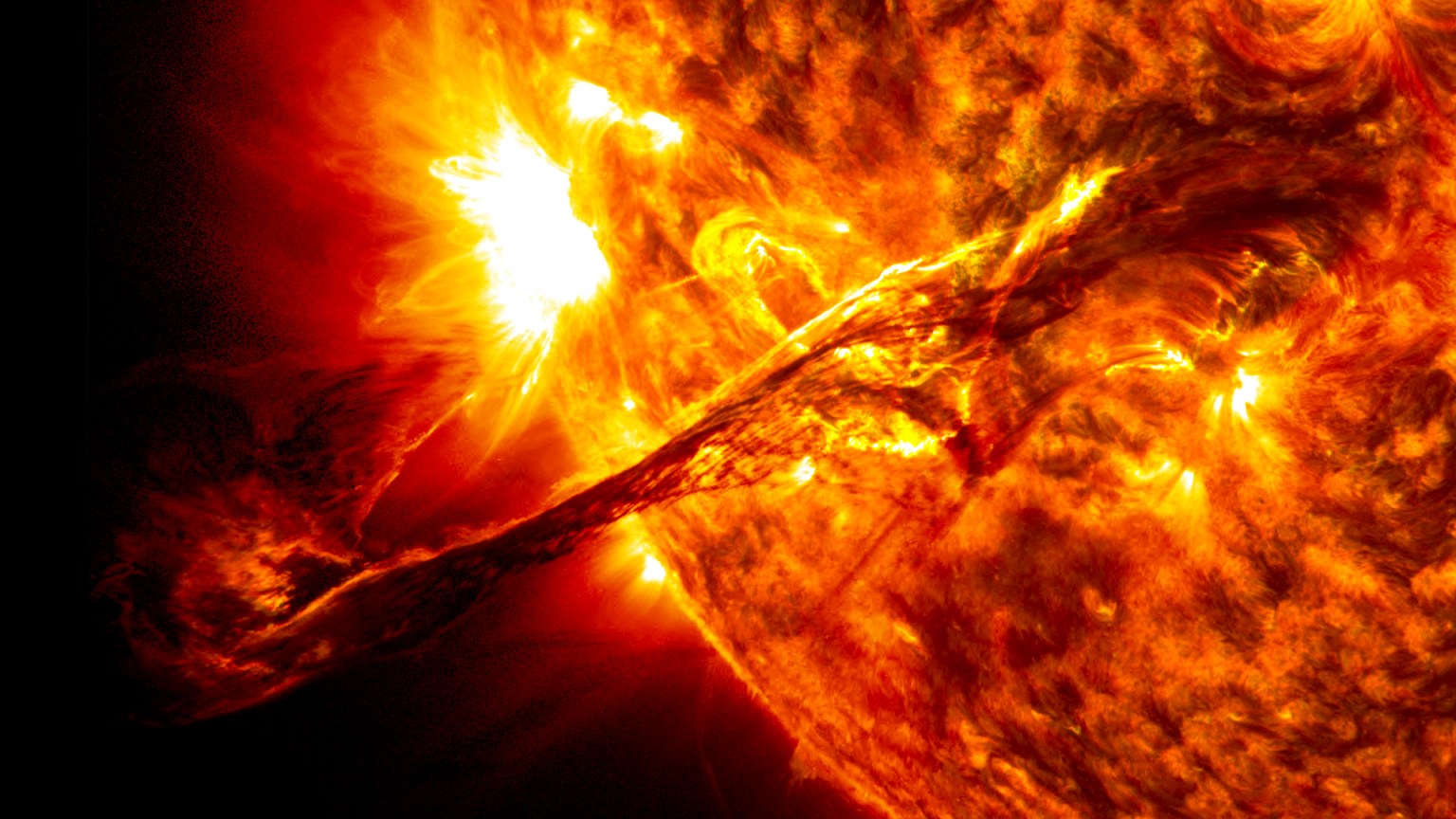 NASA Mission to Study Mysteries in the Origin of Solar Radio Waves ...